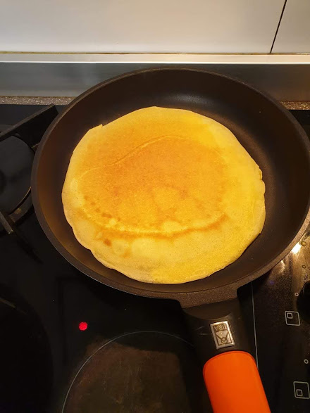 Easy Crepe Recipe – Receta Më E Mirë E Krepave | Family Cooking Recipes