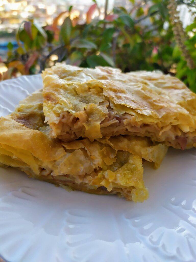 Byrek Me Fasule- Another Delicious Albanian Traditional Food | Family ...