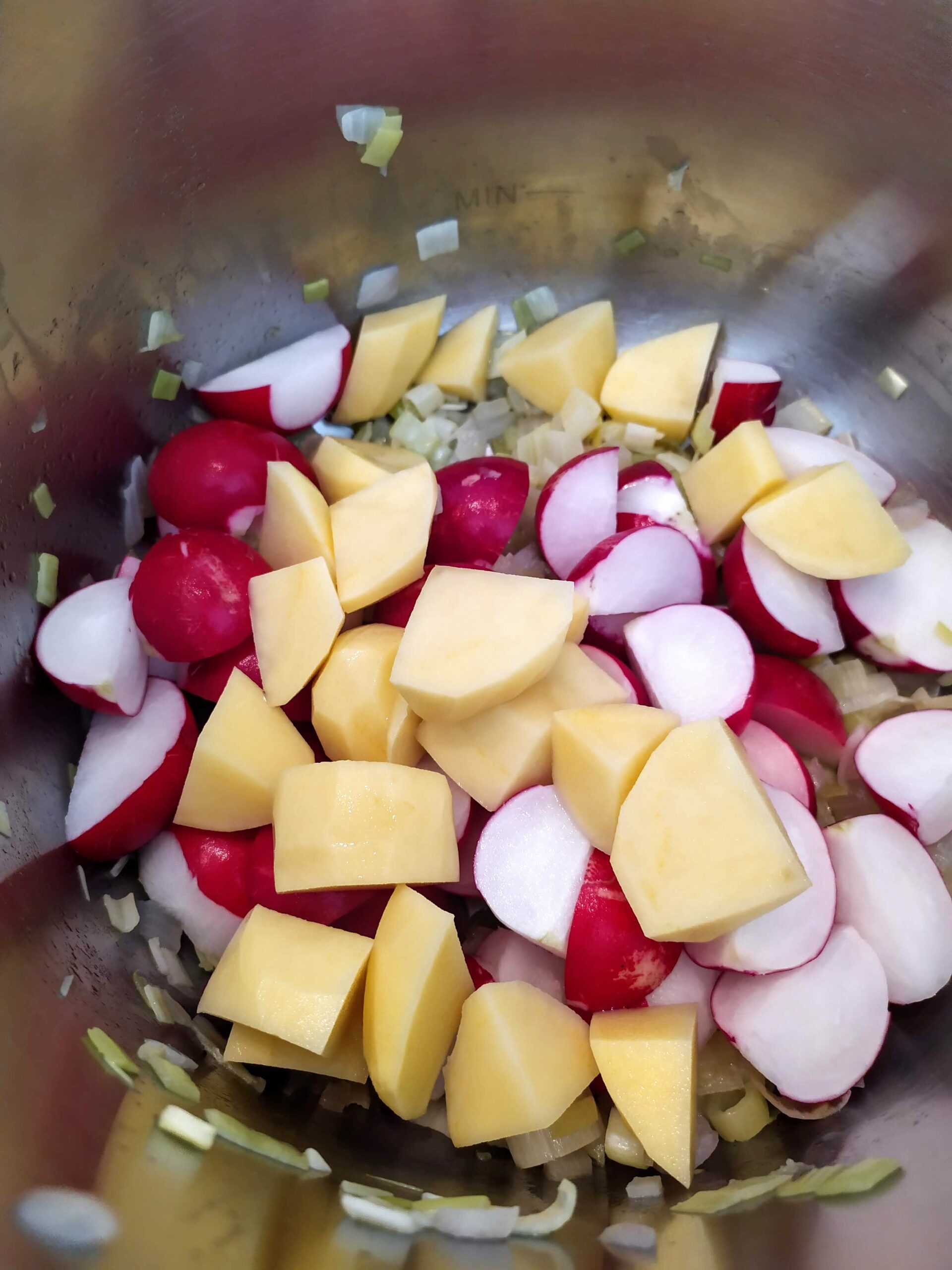 Red Radish Soup Recipe-Supë Me Rrepa Të Kuqe | Family Cooking Recipes