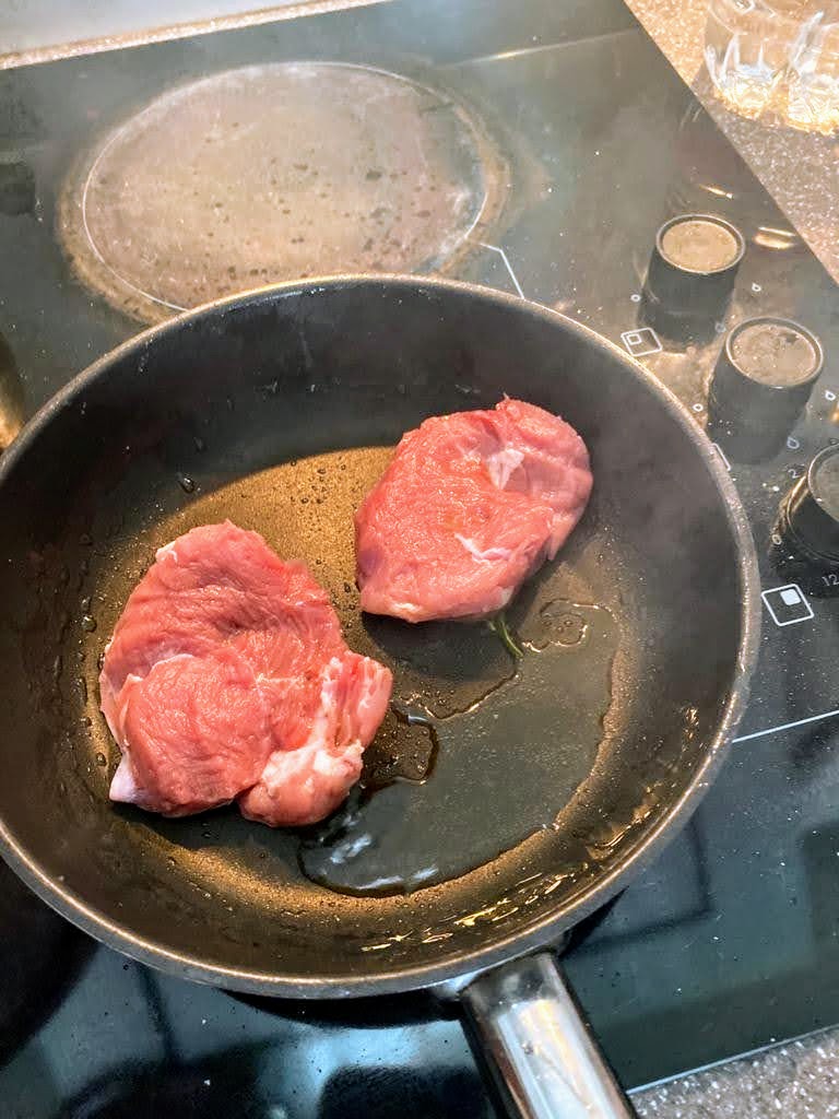 Beef Mushrooms Recipe-Fileto Viçi Me Kërpudha | Family Cooking Recipes