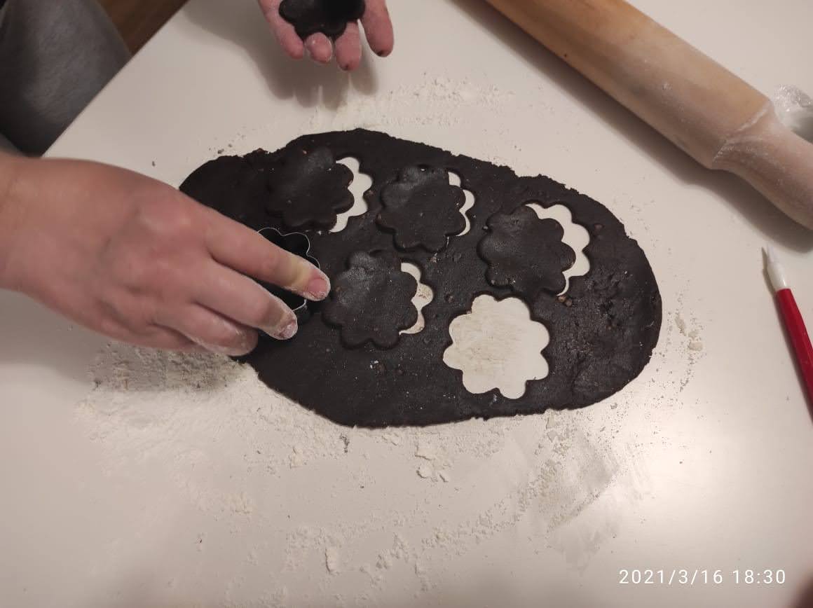 Homemade Chocolate Cookies Recipe-Biskota Me Ҫokollatë | Family Cooking ...
